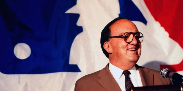 Fay Vincent, El Ultimo Comisionado : CUARTO BAT
